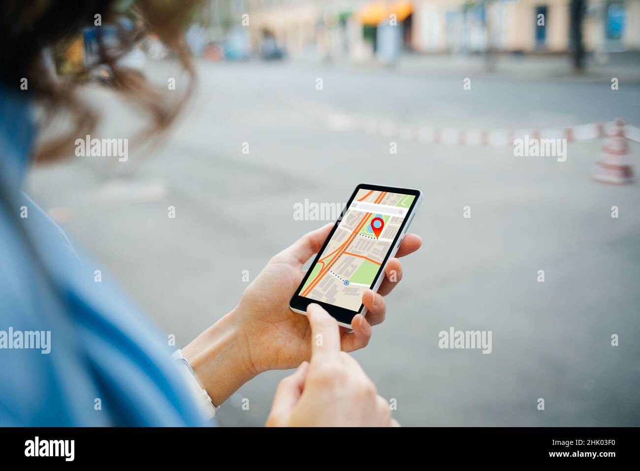 Navigate maps hi-res stock photography and images - Alamy