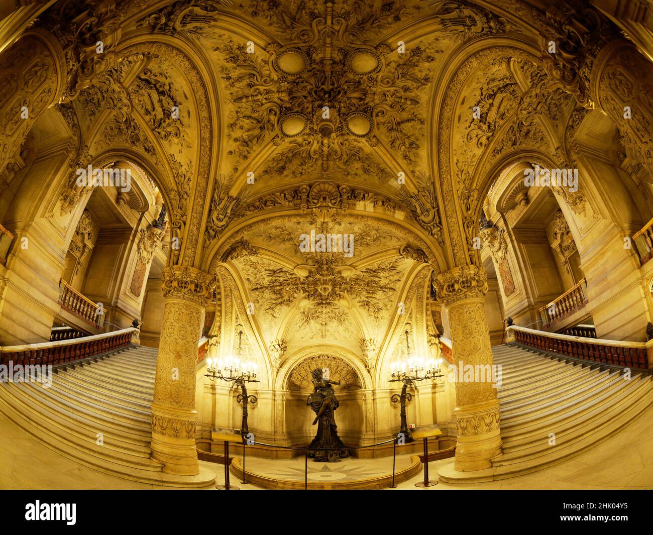 Foyer des abonnes du palais garnier hi-res stock photography and images ...