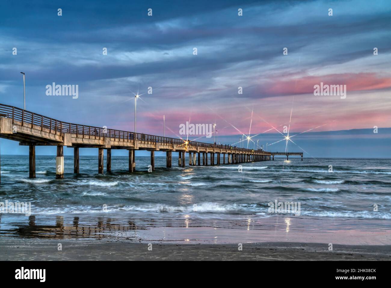 Bob hall pier hi-res stock photography and images - Alamy