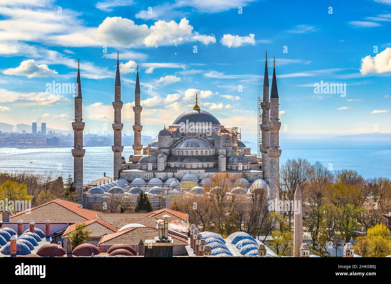 Spring in istanbul hi-res stock photography and images - Alamy