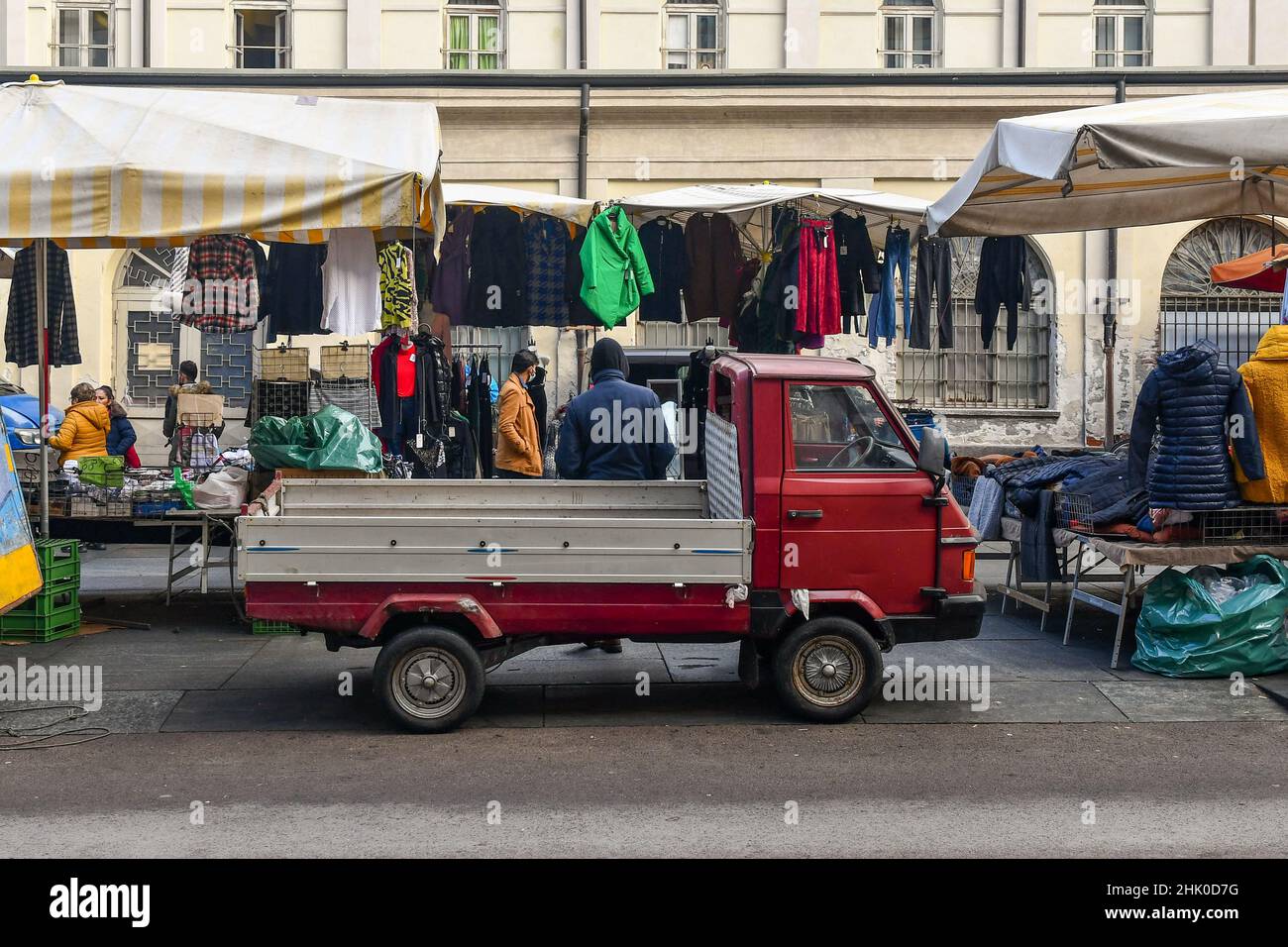 Piaggio ape poker hi-res stock photography and images - Alamy