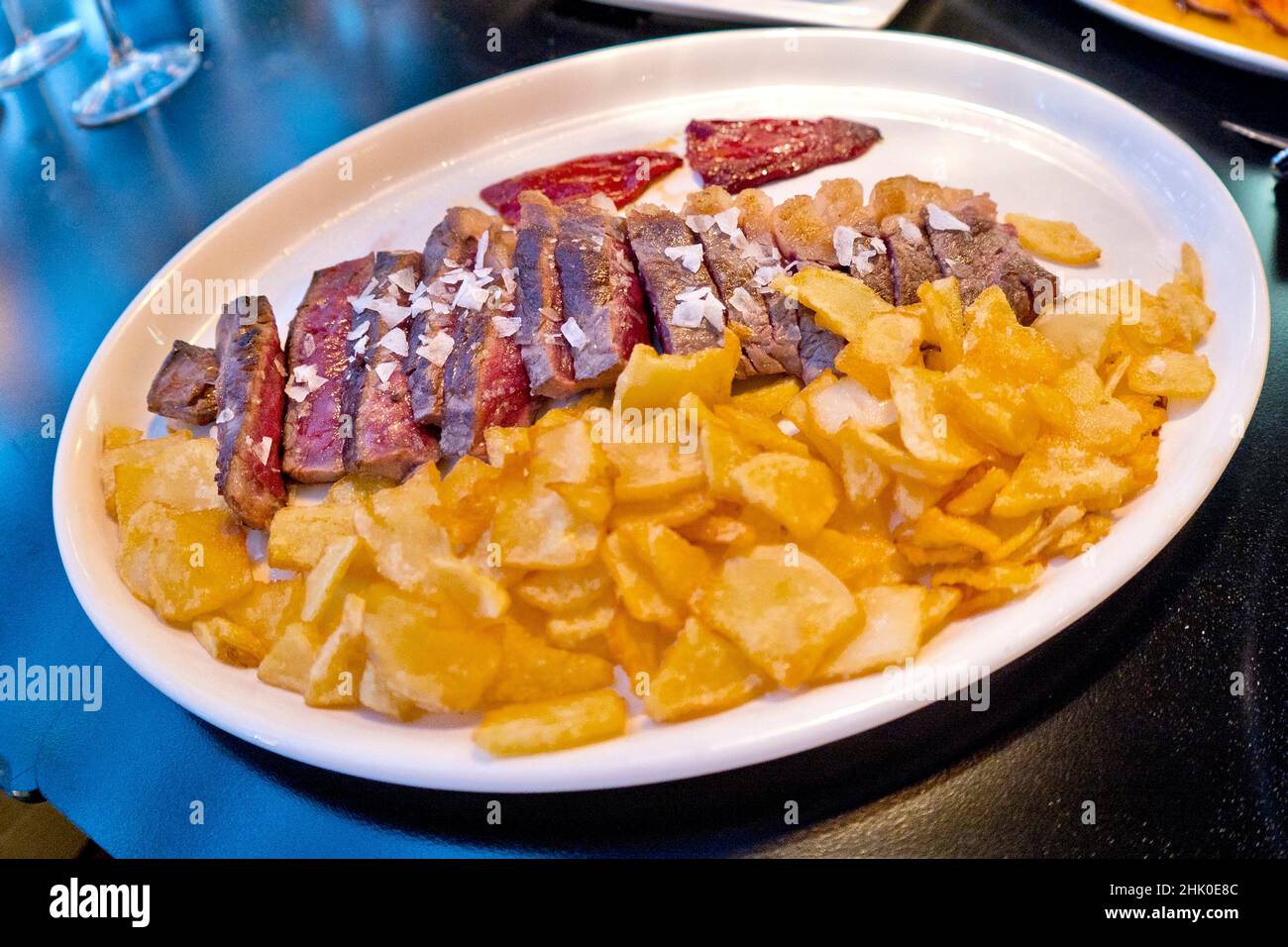 Spanish restaurant culture hi-res stock photography and images - Alamy