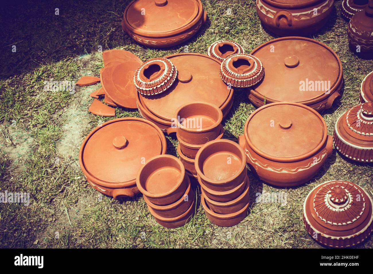Pottery traditional clay pot hi-res stock photography and images - Alamy