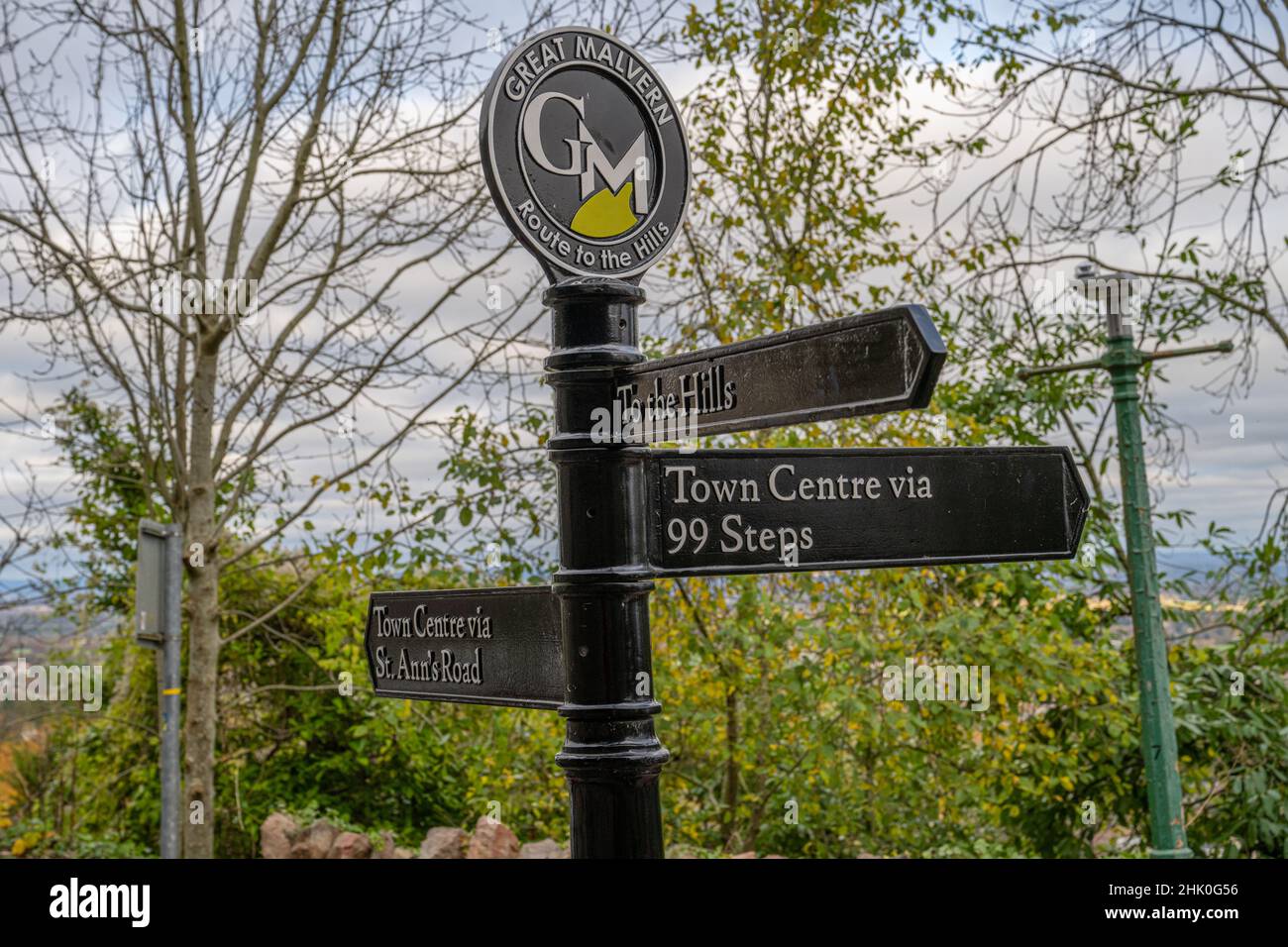 Malvern hills looking west hi-res stock photography and images - Alamy