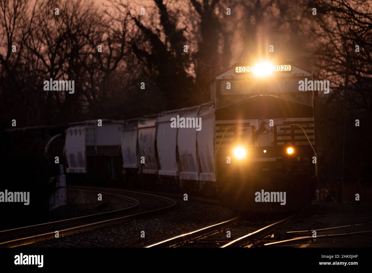 Norfolk Southern train approaches the station at Charlottesville just ...