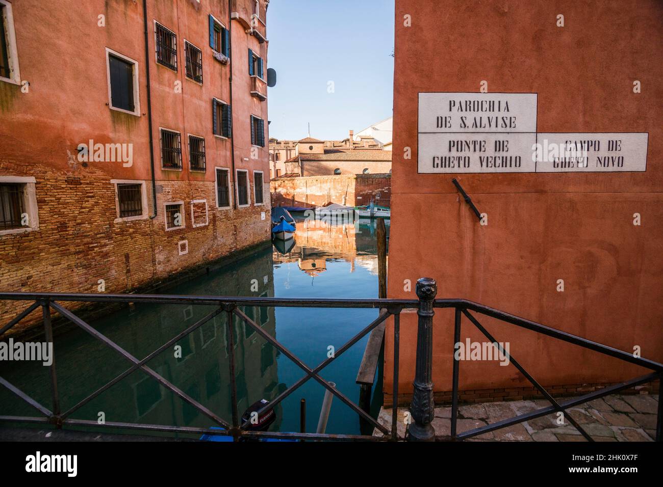 Jewish ghetto venice bridge hi-res stock photography and images - Alamy