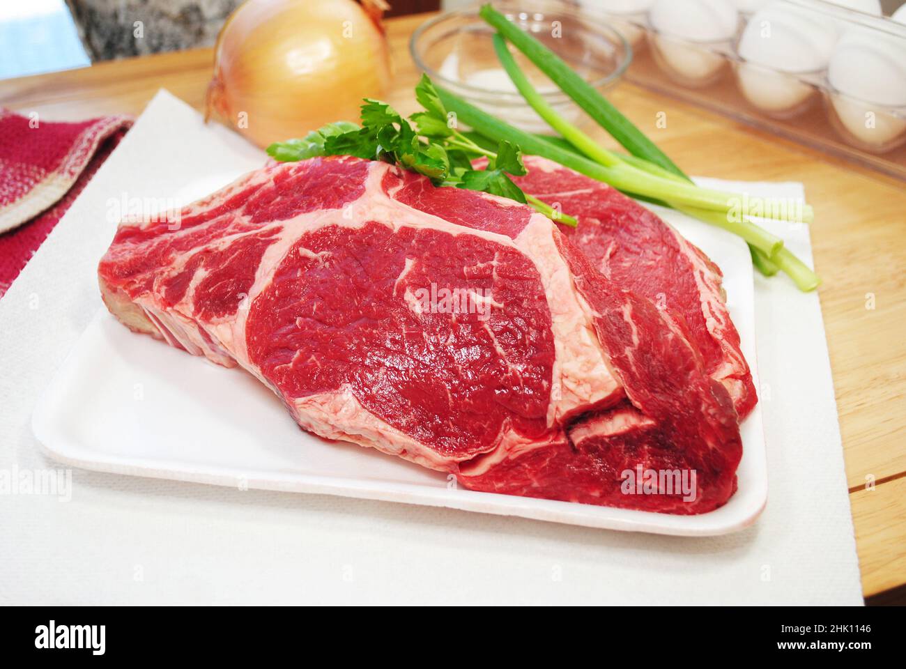 Uncooked beef rib steaks hi-res stock photography and images - Alamy