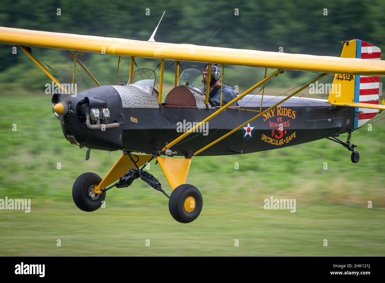 Potomac Antique Aero Squad 49th annual Fly in At Massey Aerodrome Stock ...
