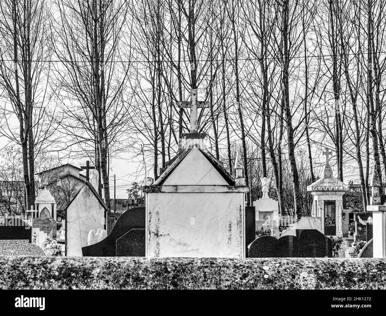 Rural cemetery hi-res stock photography and images - Alamy