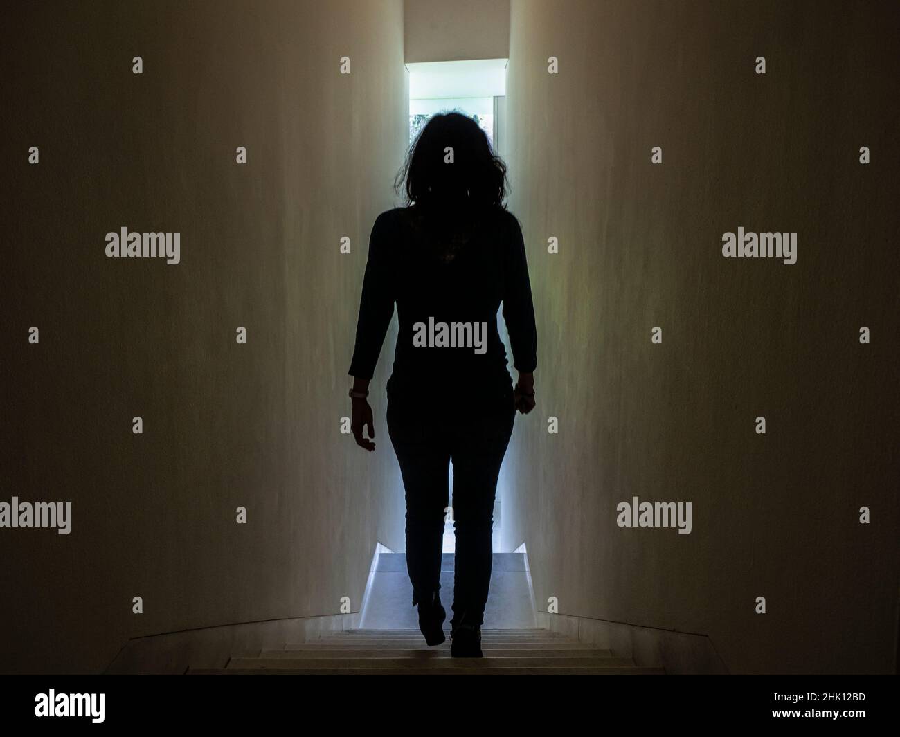 Walk through museum hi-res stock photography and images - Alamy