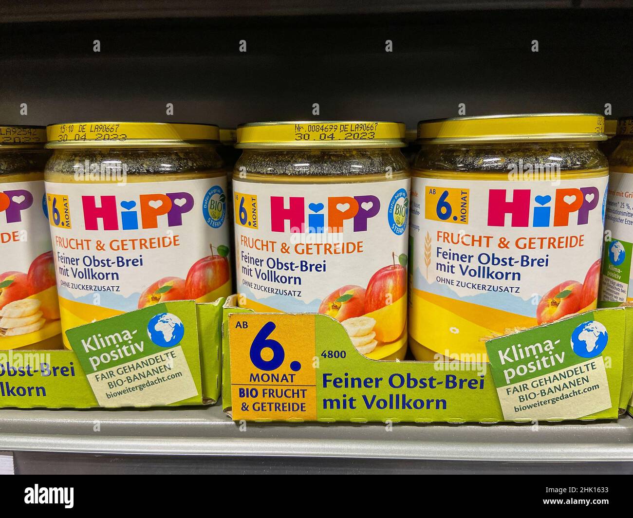 Hipp hi-res stock photography and images - Alamy