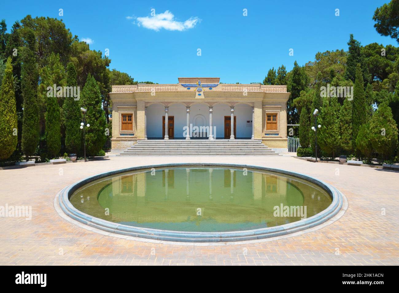 Zoroastrian fire temple hi-res stock photography and images - Alamy