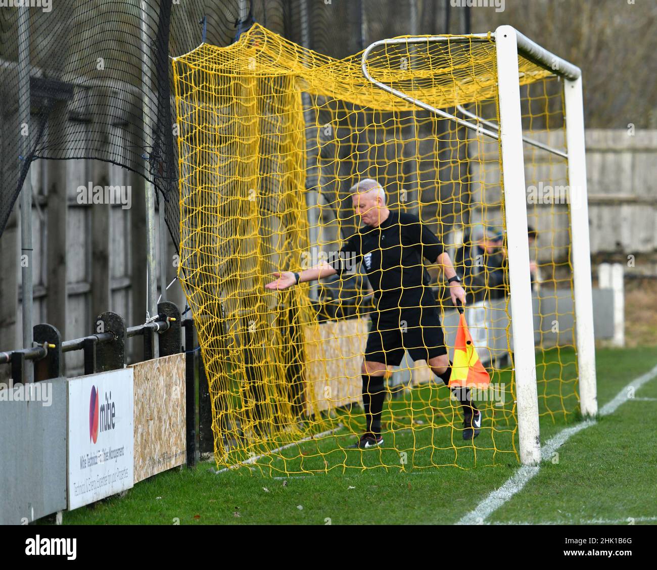 Referee checks nets hi-res stock photography and images - Alamy