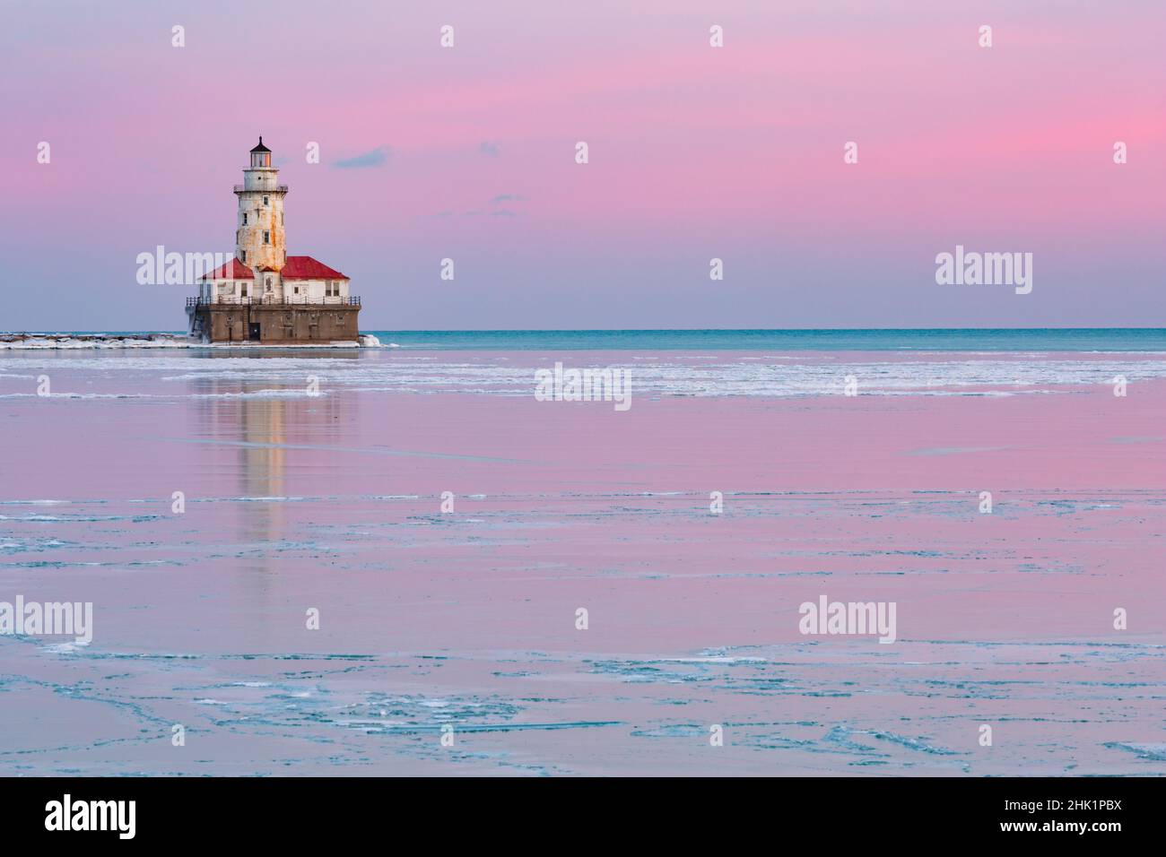 View of the Chicago Harbor Lighthouse from Navy Pier Stock Photo - Alamy