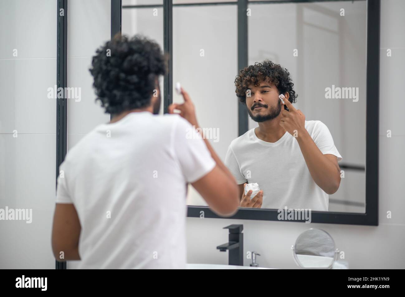 Routine procedure hi-res stock photography and images - Alamy