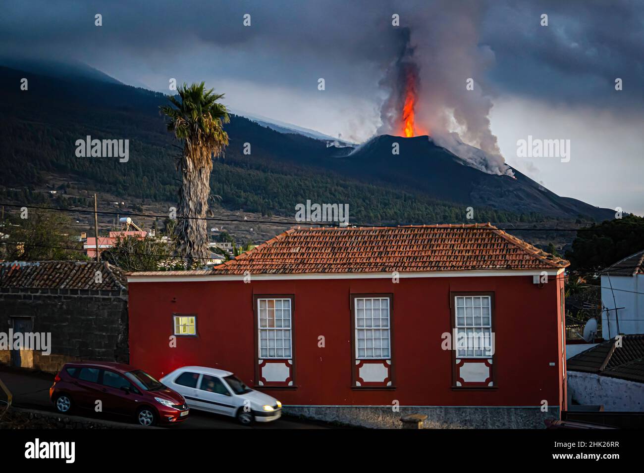 A view of Palma volcano eruption in the black ground. The volcano on La ...