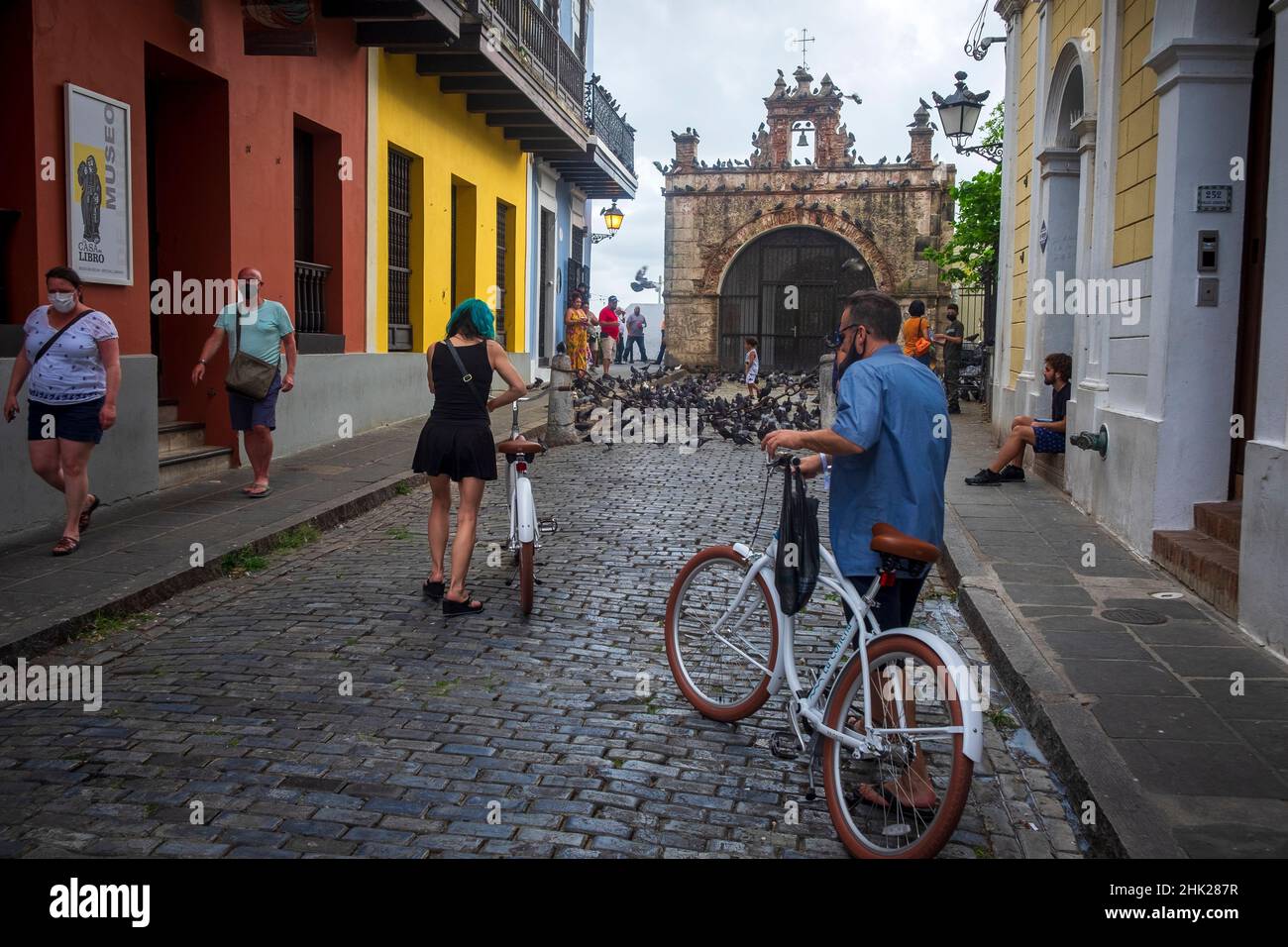 Parque de palomas puerto rico hi-res stock photography and images - Alamy