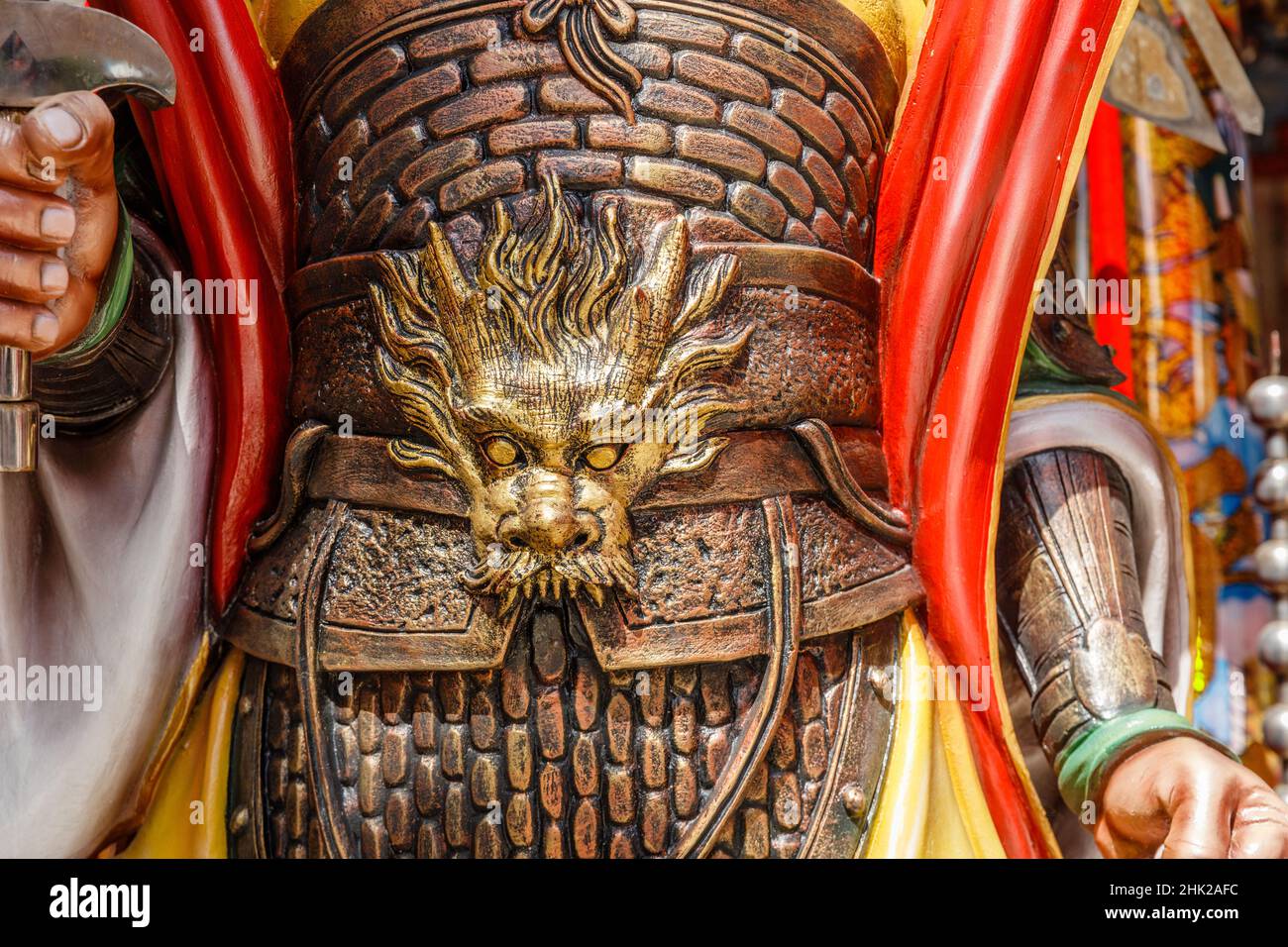 Entrance statues of Yuchi Gong at Vihara Dharmayana - Chinese Buddhist ...