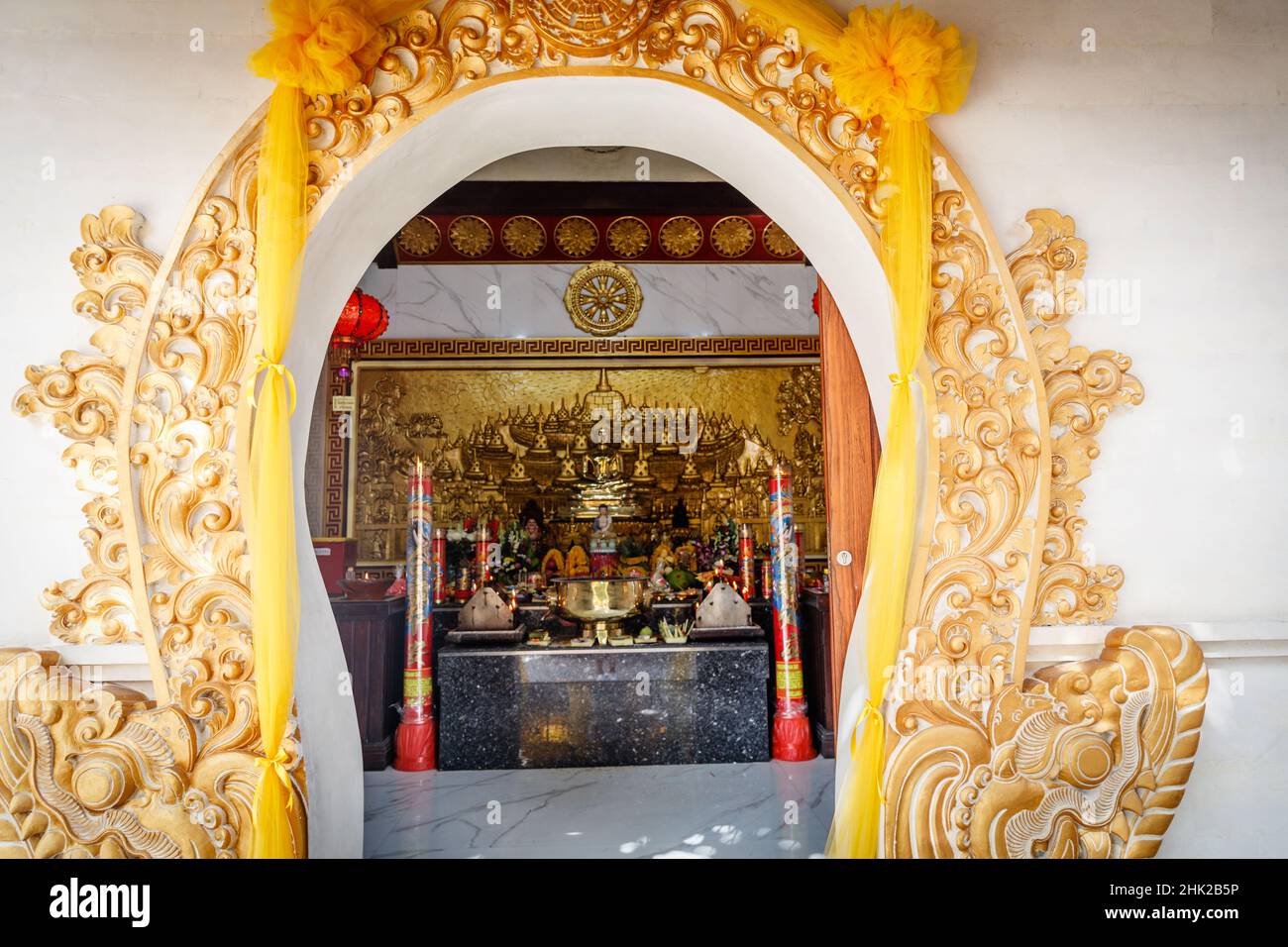 Vihara Dharmayana, Chinese Buddhist temple at Chinese Lunar New Year ...