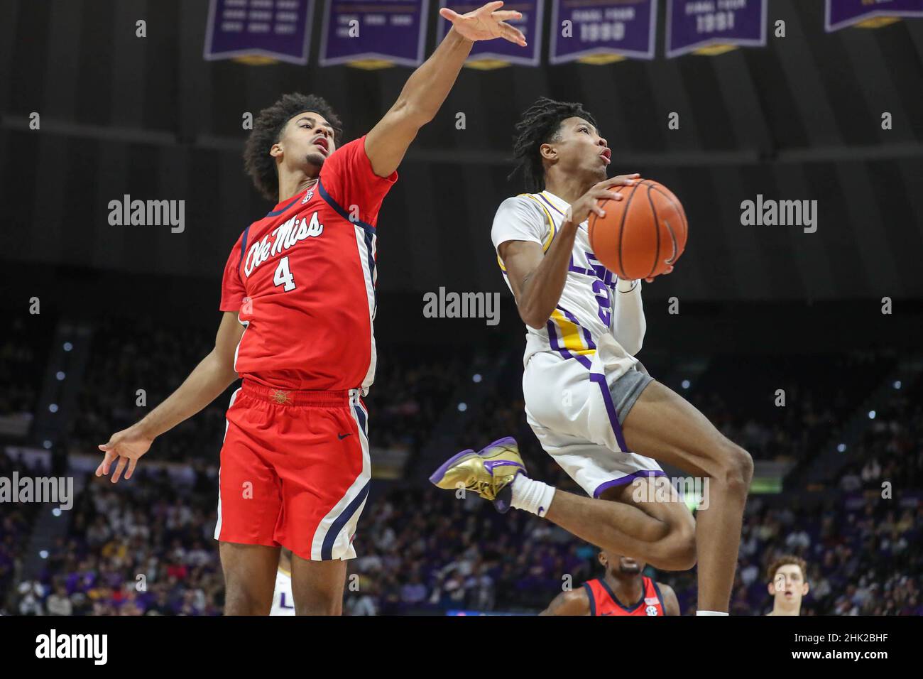 Baton Rouge, LA, USA. 1st Feb, 2022. Ole Miss' Jaemyn Brakefield (4 ...