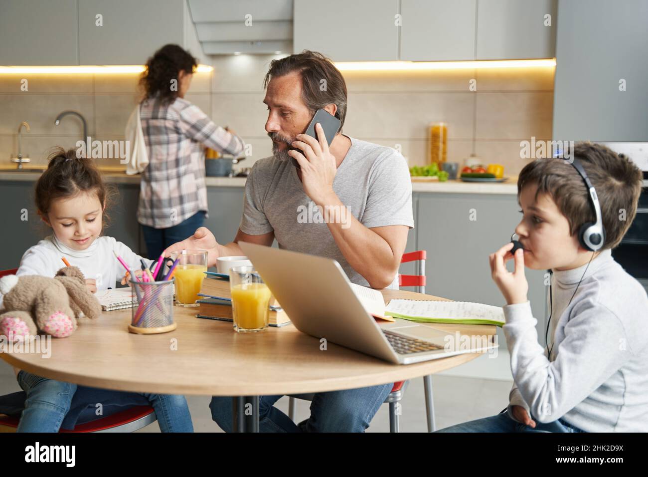 Children paint computer hi-res stock photography and images - Alamy