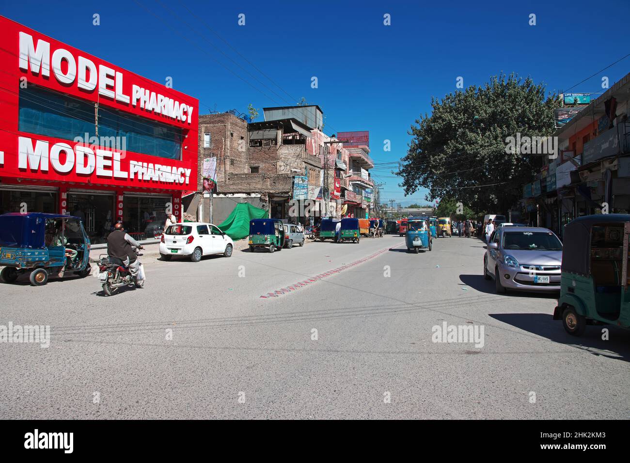 The local market, bazaar in Peshawar, Pakistan Stock Photo - Alamy