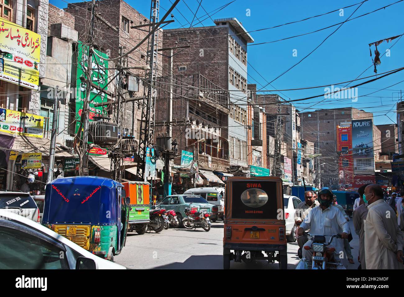 The local market, bazaar in Peshawar, Pakistan Stock Photo - Alamy