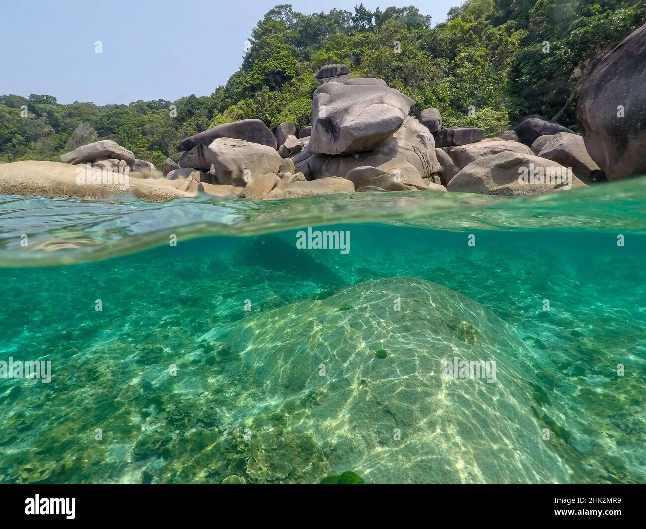 The clear water and rocks of Ko Miang island Stock Photo - Alamy