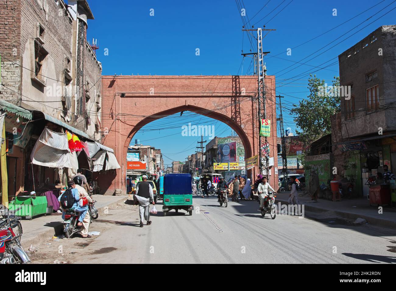 The vintage gate in Peshawar, Pakistan Stock Photo - Alamy