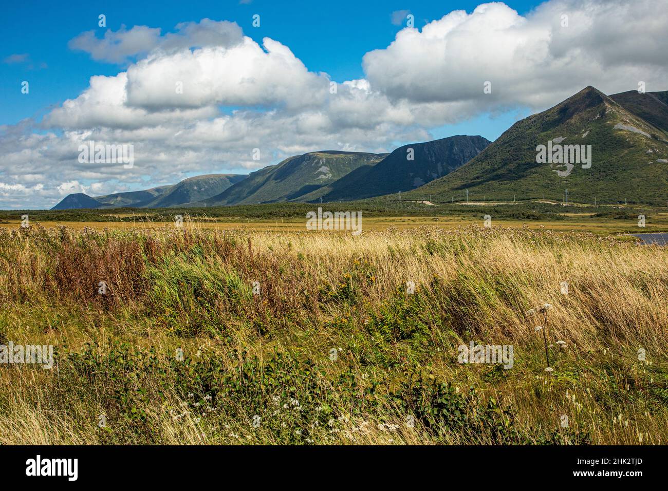 Long range mountains hi-res stock photography and images - Alamy