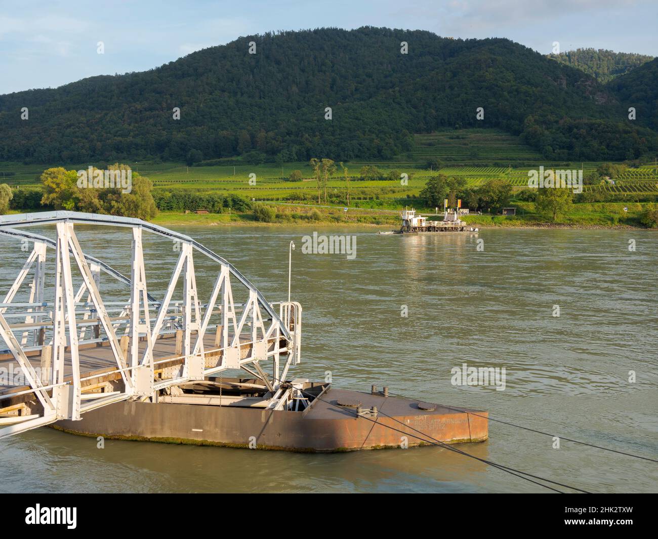 Cable ferry near Spitz crossing the Danube in the wine-growing area ...