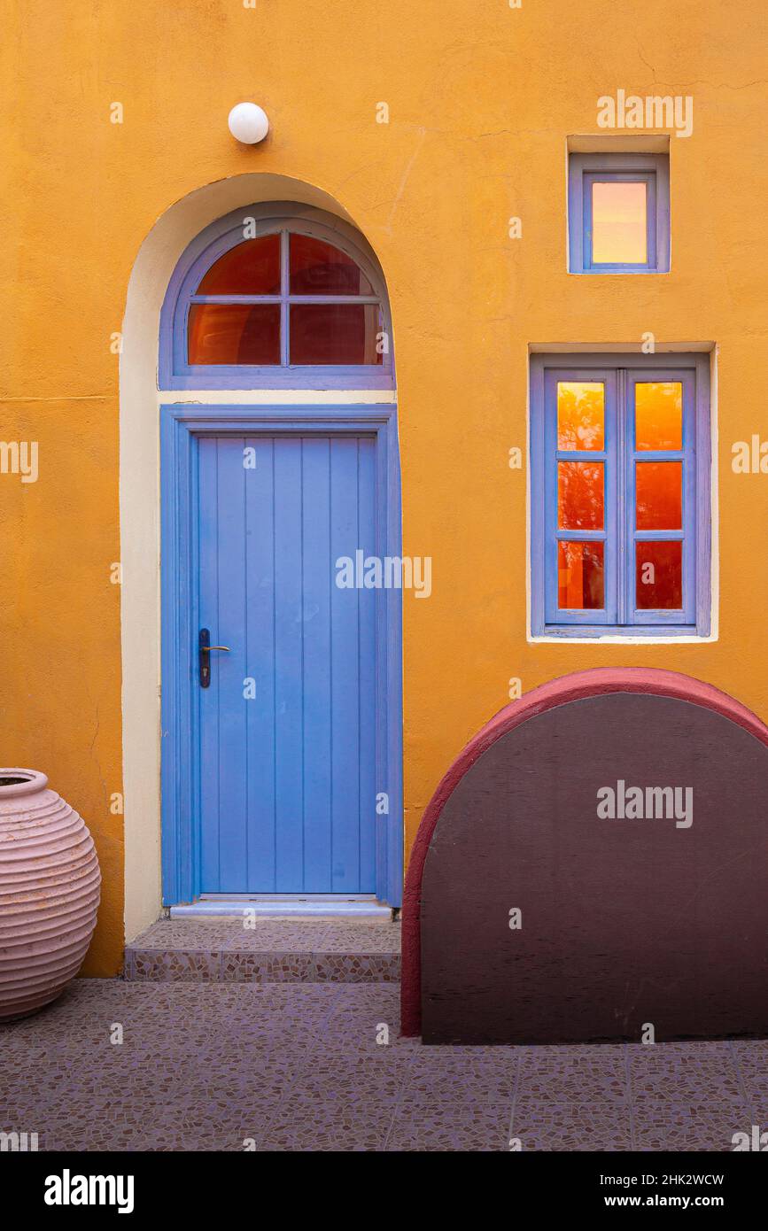 Europe, Greece, Santorini. Colorful house exterior Stock Photo - Alamy