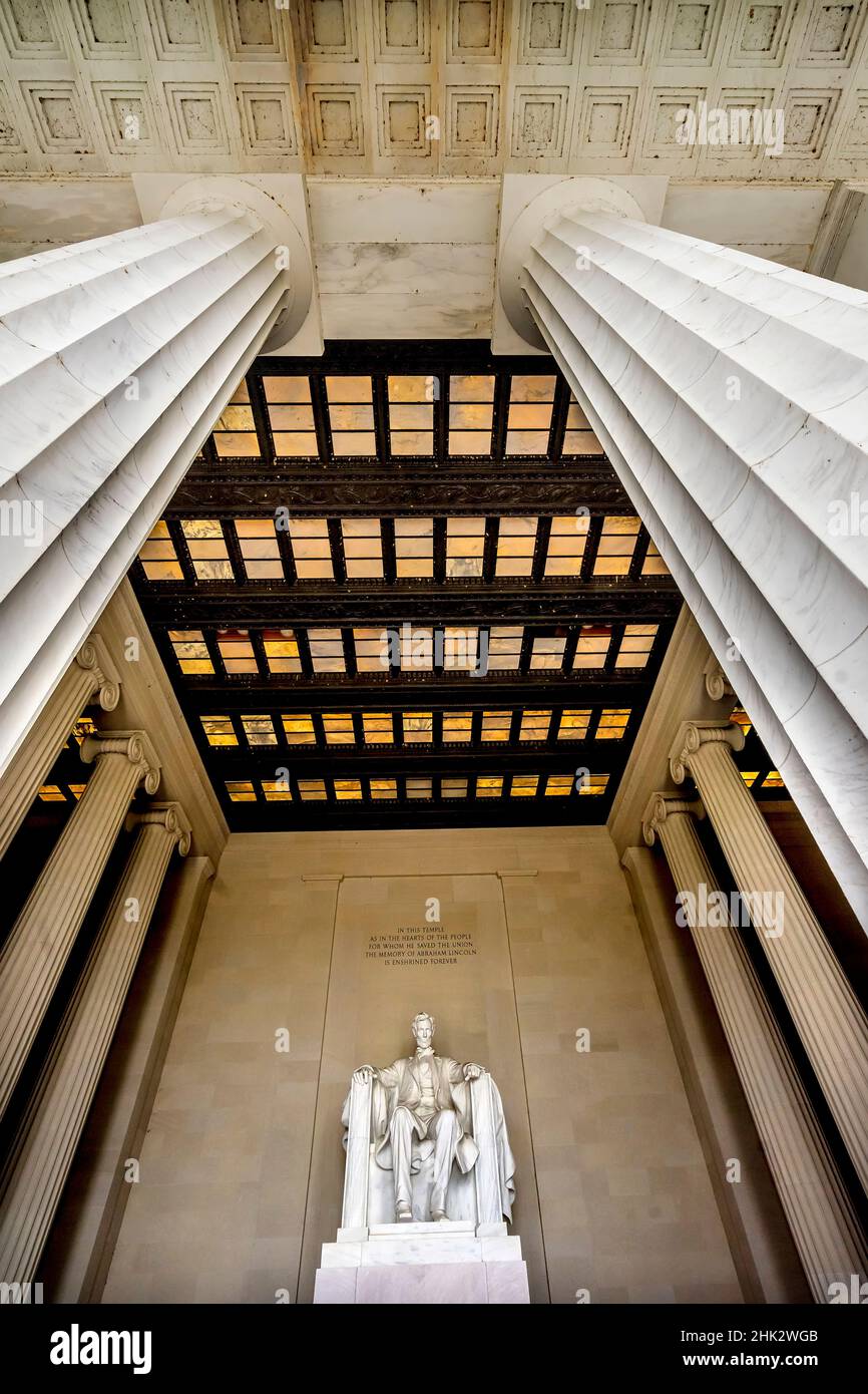 Tall white columns, Lincoln Memorial, Washington DC. Dedicated 1922 ...