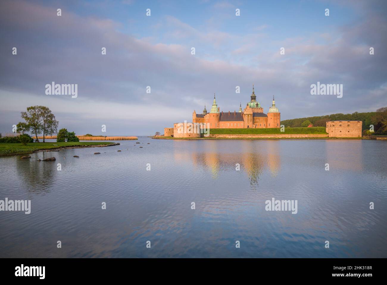 Sweden, Kalmar, Kalmar Slott castle, dawn Stock Photo - Alamy