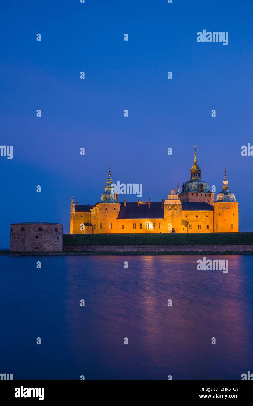 Sweden, Kalmar, Kalmar Slott castle, dusk Stock Photo - Alamy