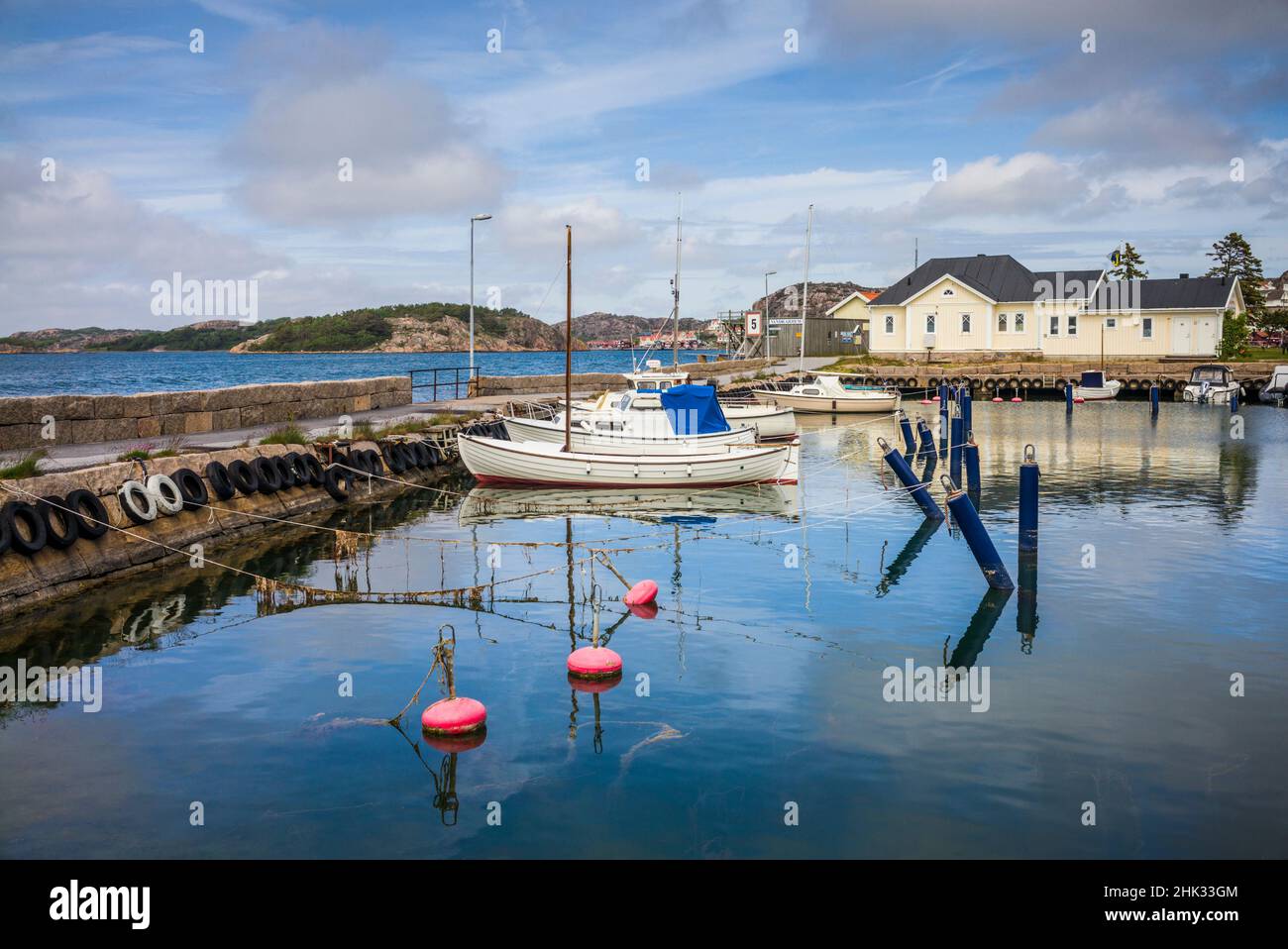 Sweden, Bohuslan, Fjallbacka, town harbor Stock Photo - Alamy