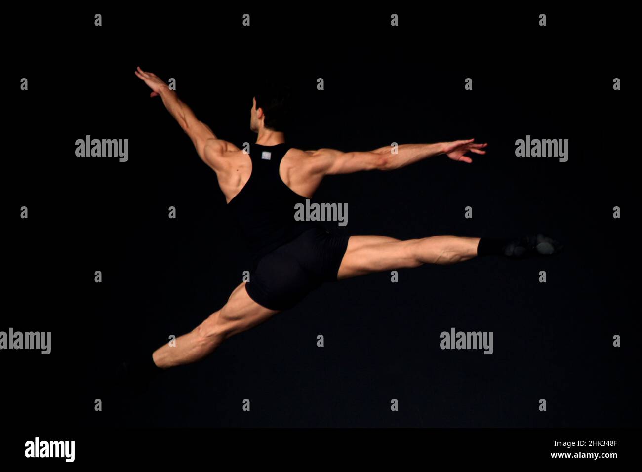 Roberto bolle dancing hi-res stock photography and images - Alamy