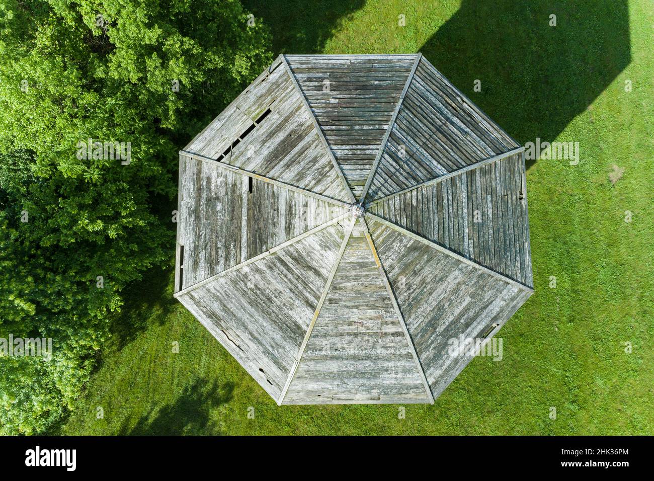 Wooden water tower for steam engines on railroad Kinmundy, Illinois ...