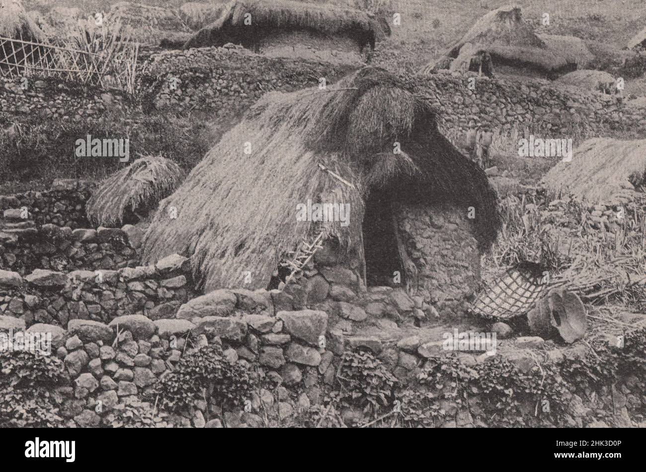 Igorot spinster house in the mountain province of Bontoc. Philippines ...