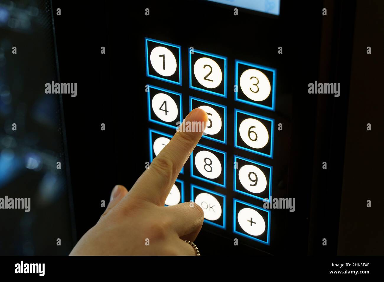 Number vending machine hi-res stock photography and images - Alamy