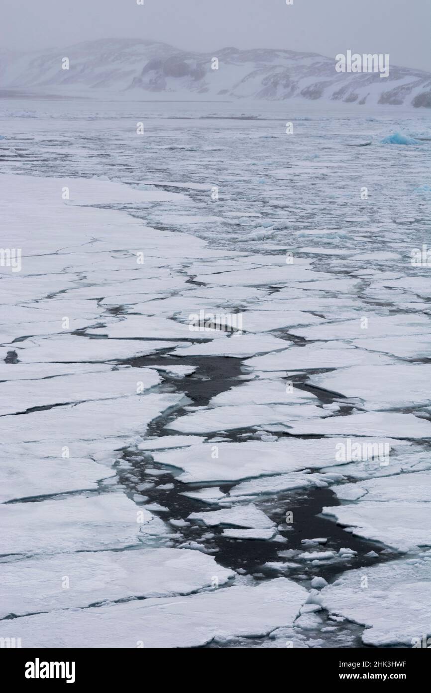 Murchison Bay, Murchisonfjorden, Nordaustlandet, Svalbard Islands ...