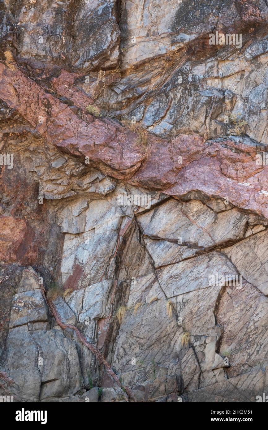 USA, Arizona. Pink Granite intrusion at the bottom of the Grand Canyon ...