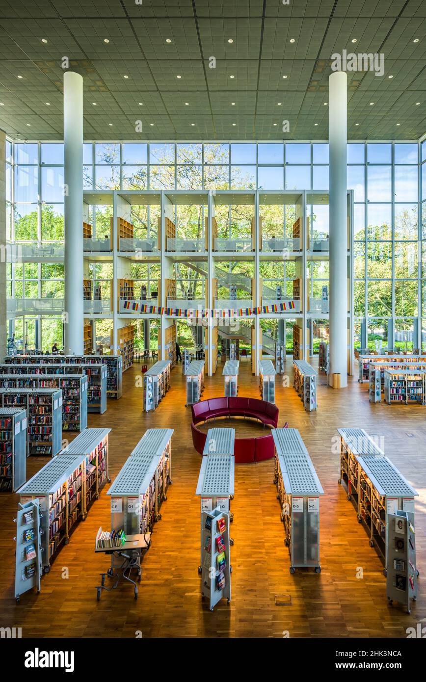 Sweden, Scania, Malmo, City Library, new building, interior Stock Photo ...