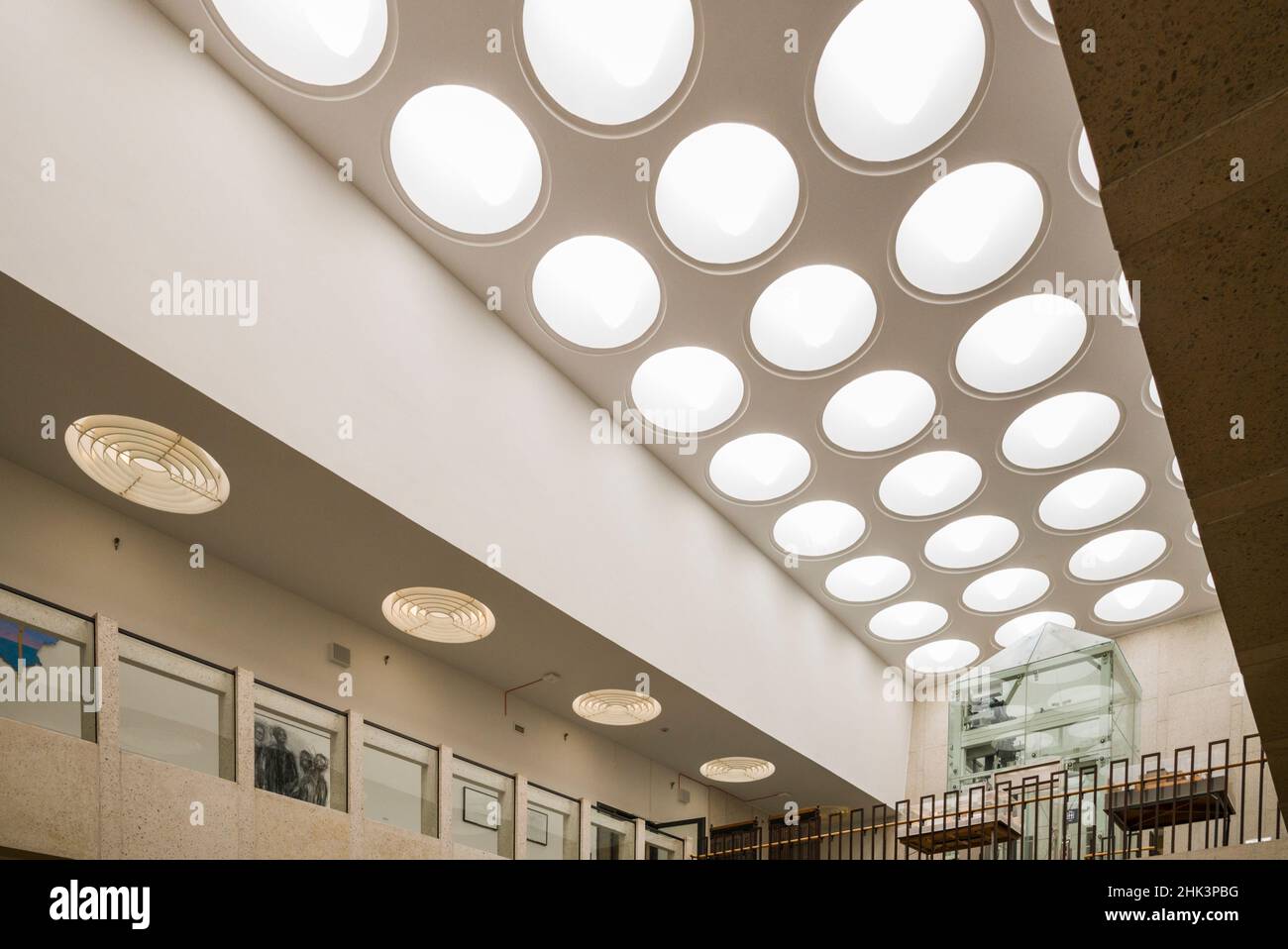 Sweden, Vastragotland and Bohuslan, Gothenburg, City Library, interior ...