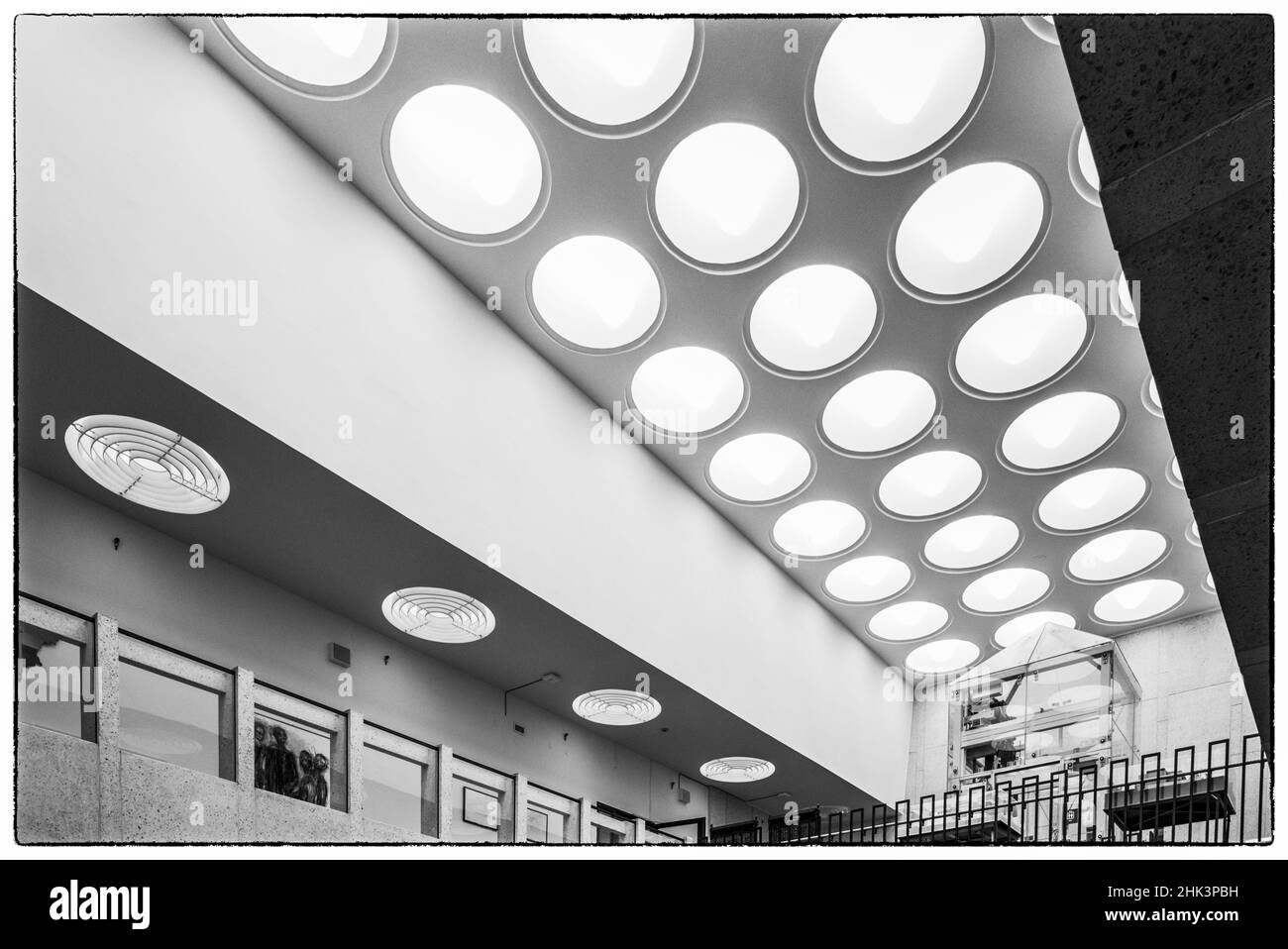 Sweden, Vastragotland and Bohuslan, Gothenburg, City Library, interior ...