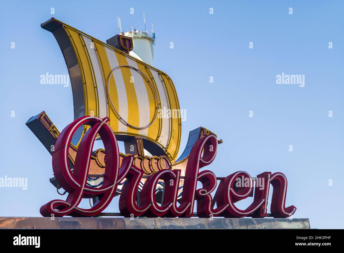 Sweden, Vastragotland and Bohuslan, Gothenburg, Linne District, Draken ...