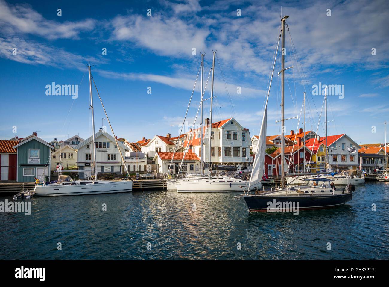 Sweden, Bohuslan, Smogen, view of the town and harbor Stock Photo - Alamy