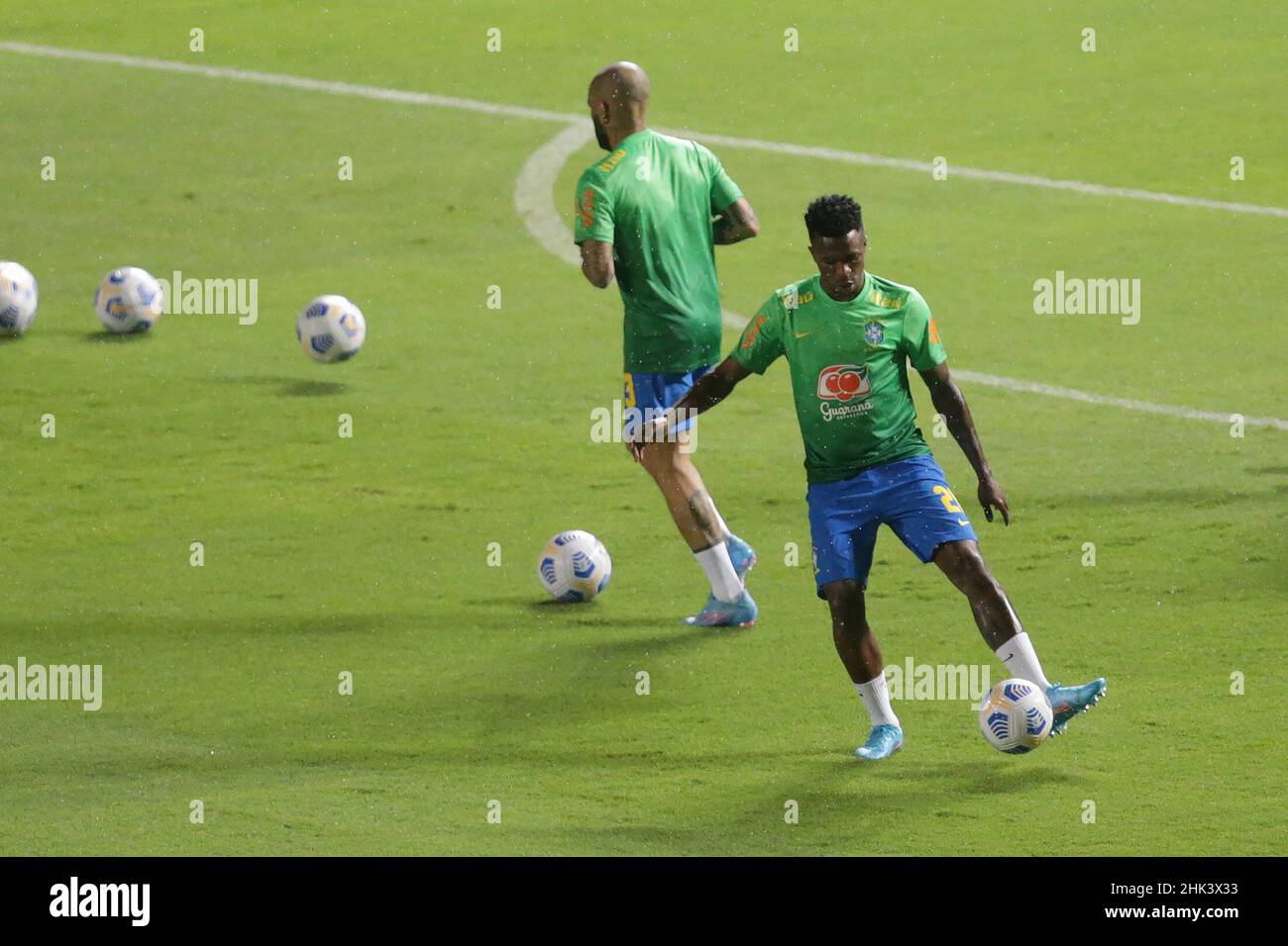 Vinícius Jr. do Brasil, momentos antes da partida entre Brasil e ...
