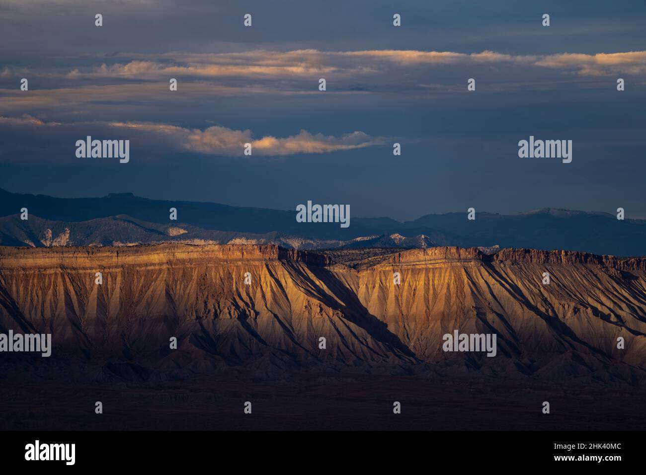 Book cliffs hi-res stock photography and images - Alamy