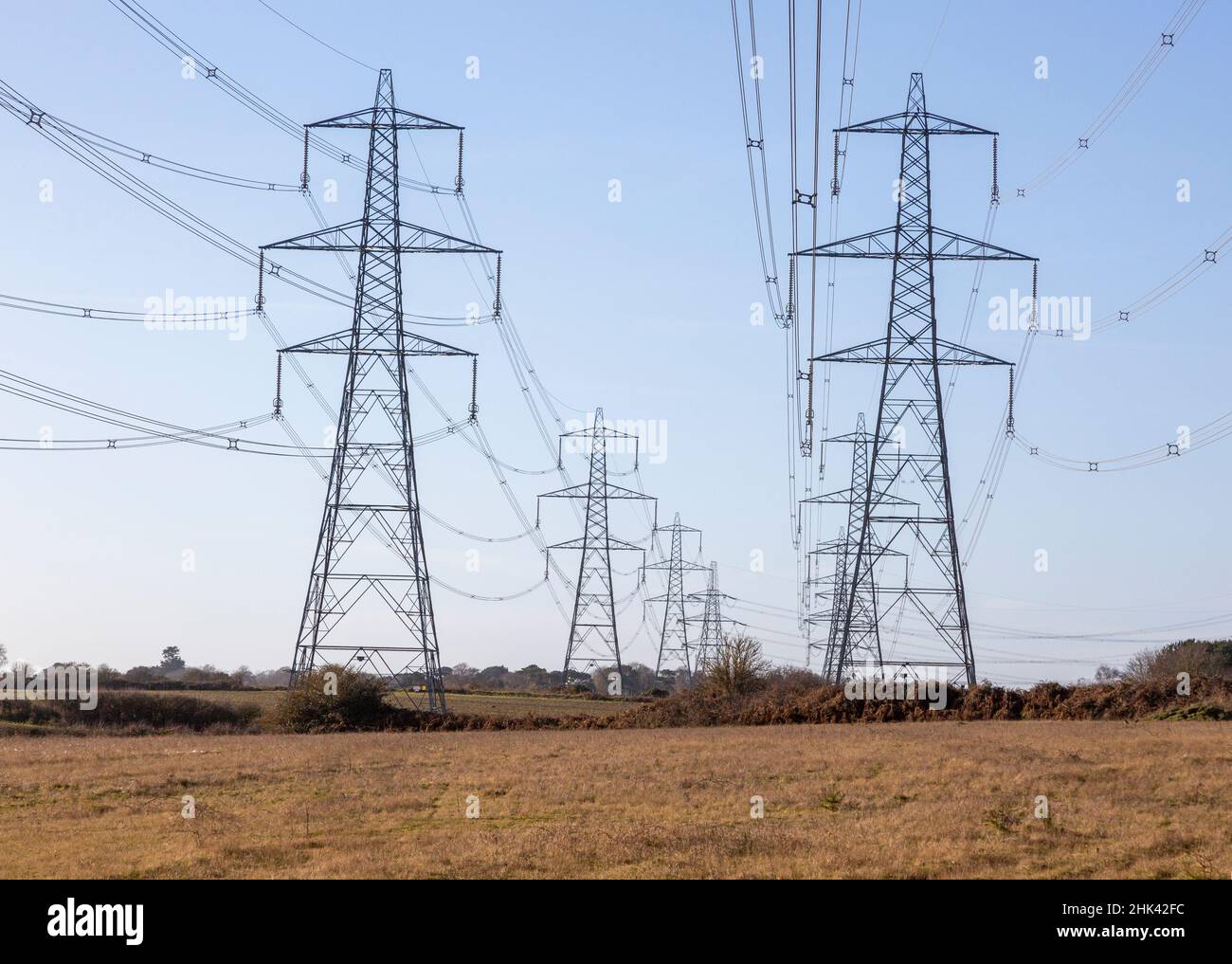 Electrical pylons and high voltage electricity transmission power lines ...